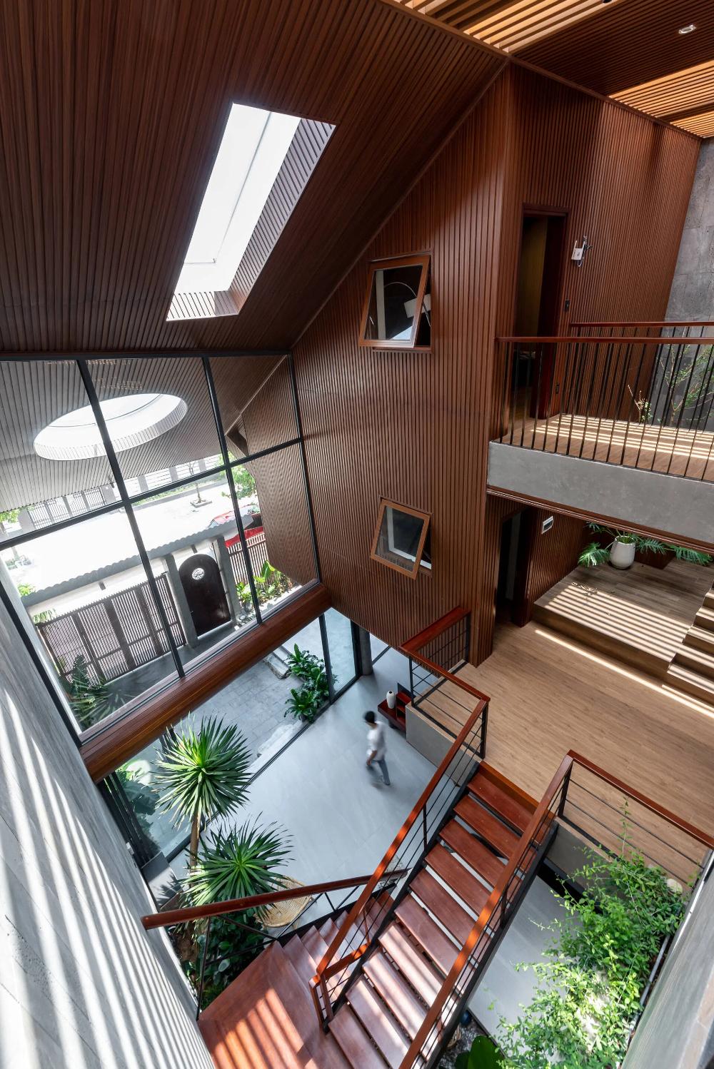 Tìm về lối xưa với "mảnh" kiến trúc độc đáo của Hữu Tú House